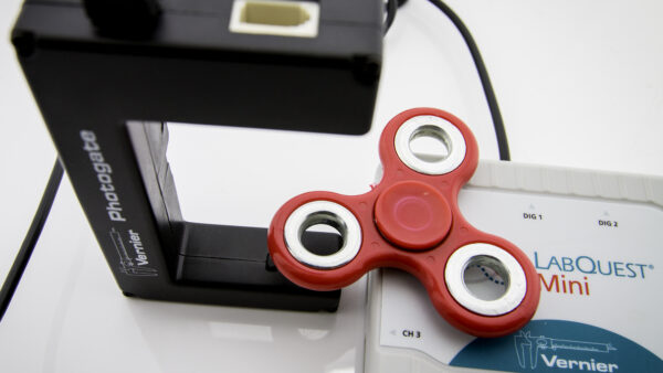 How to Collect Data from a Fidget Spinner and a Photogate - Vernier